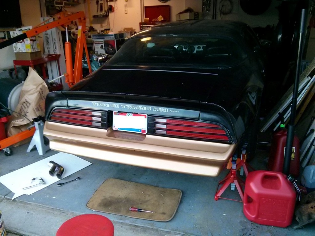 Firebird 81 to 78 tail light and rear bumper conversion - Mods and Rods TV